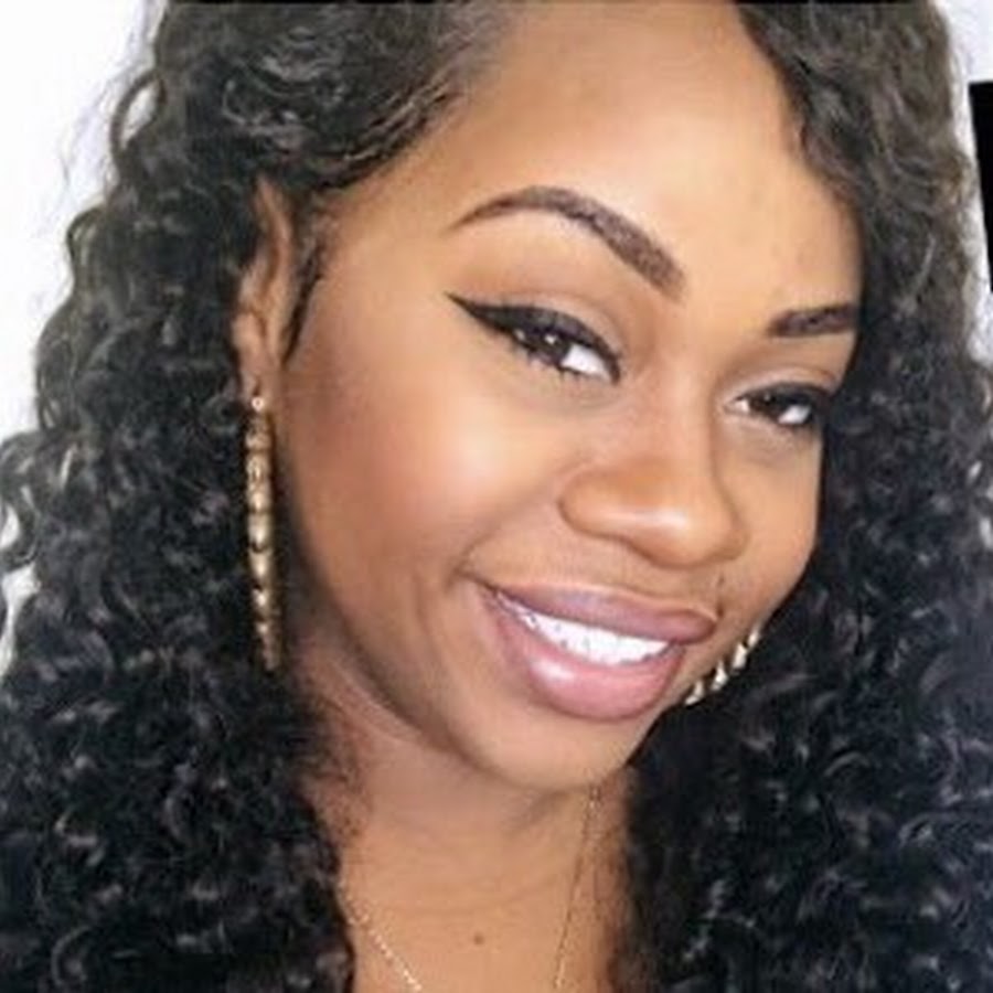 Mia Nicole - YouTube