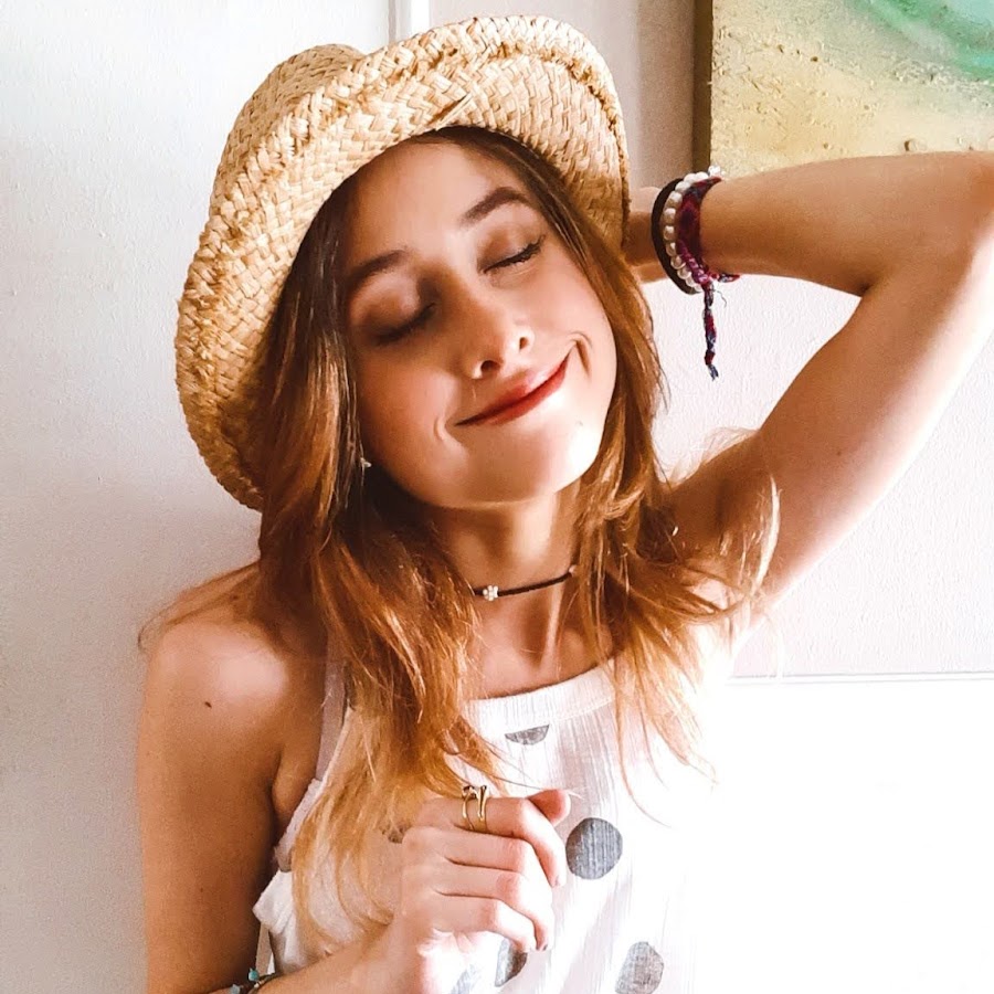 Carmen Moncada - YouTube