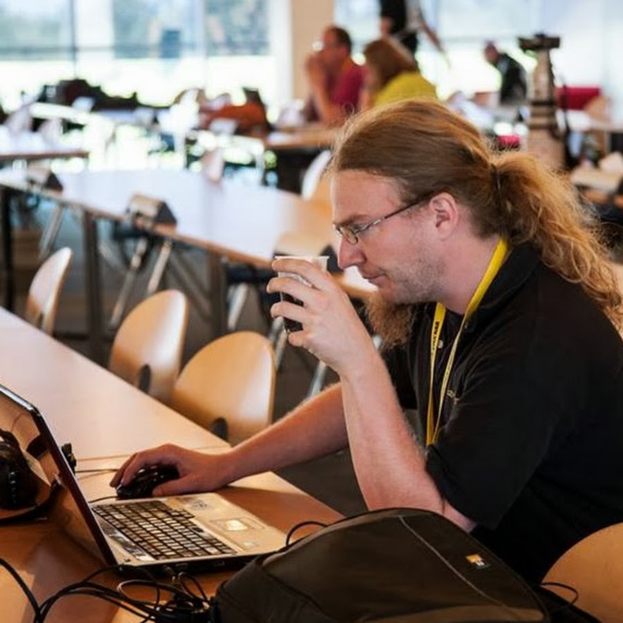 Alex Miedema - YouTube