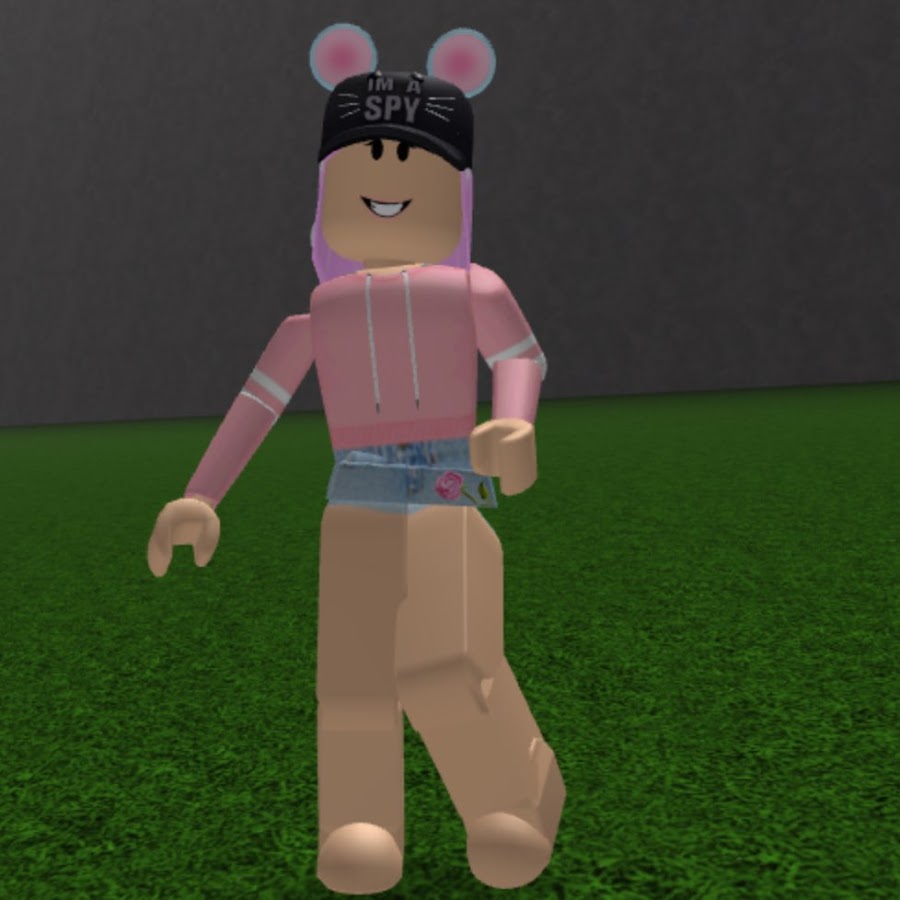 Maya’s ROBLOX life - YouTube