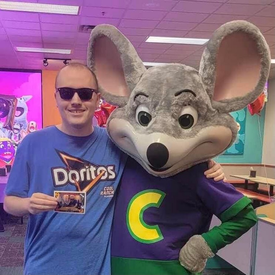 Kyle Lindsey - YouTube