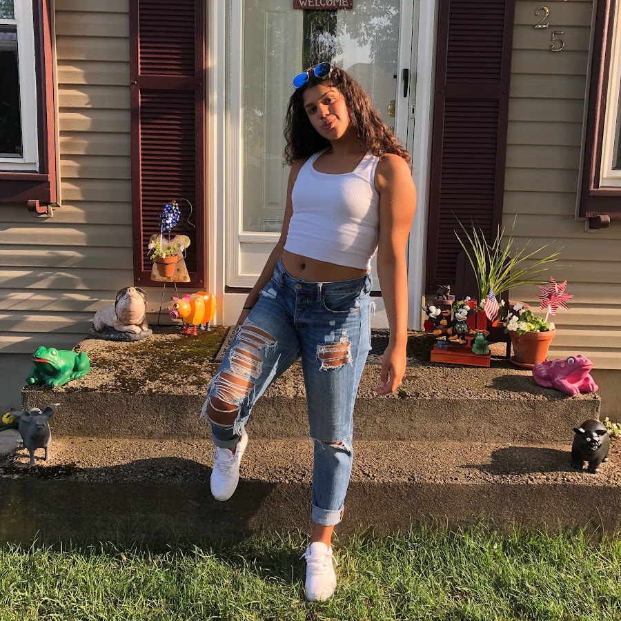 Bella Hannah - YouTube