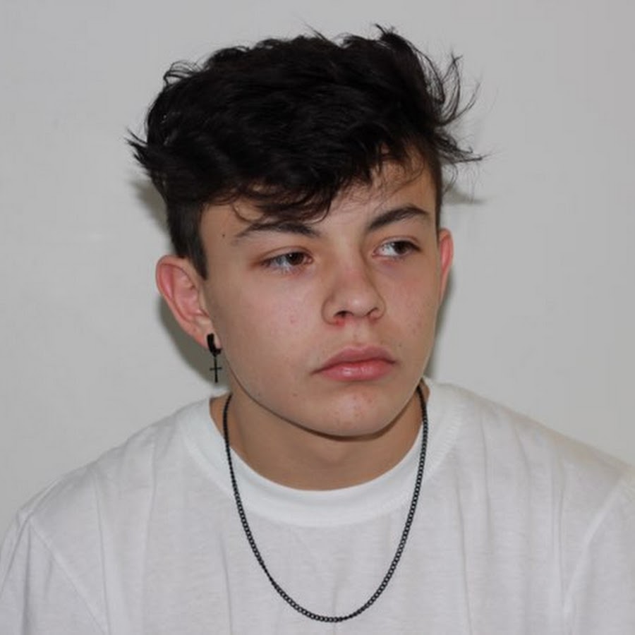 Danny Reyes - YouTube