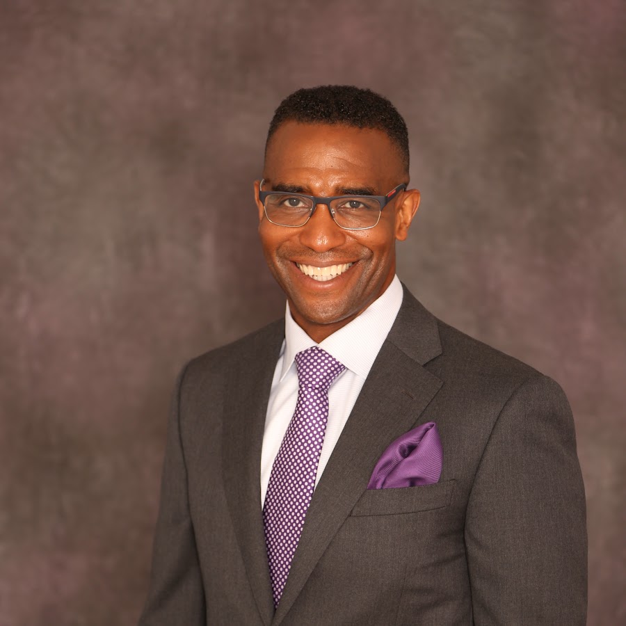 Dr. Geoffrey - YouTube