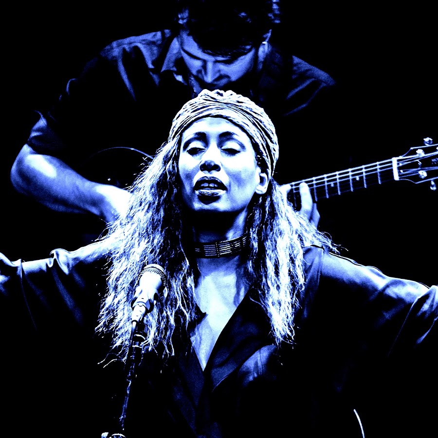 Malou Beauvoir Officiel - YouTube