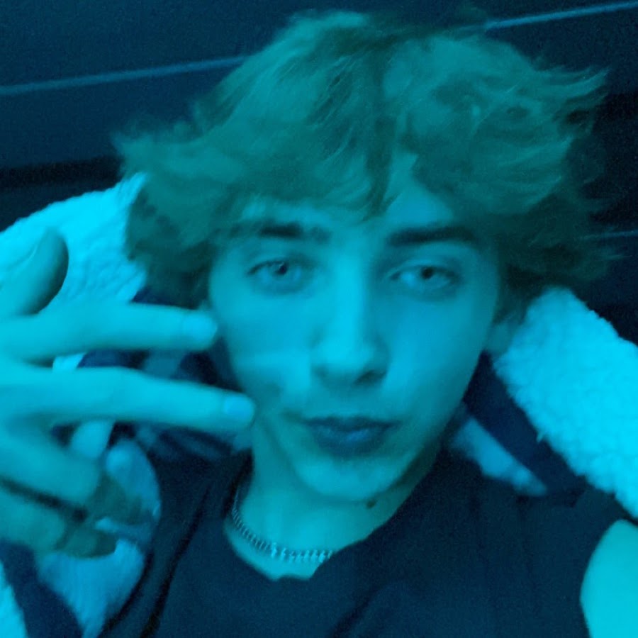 Jake is here - YouTube