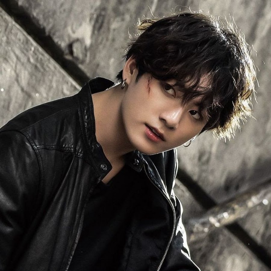 JK _ Girl_ bts - YouTube