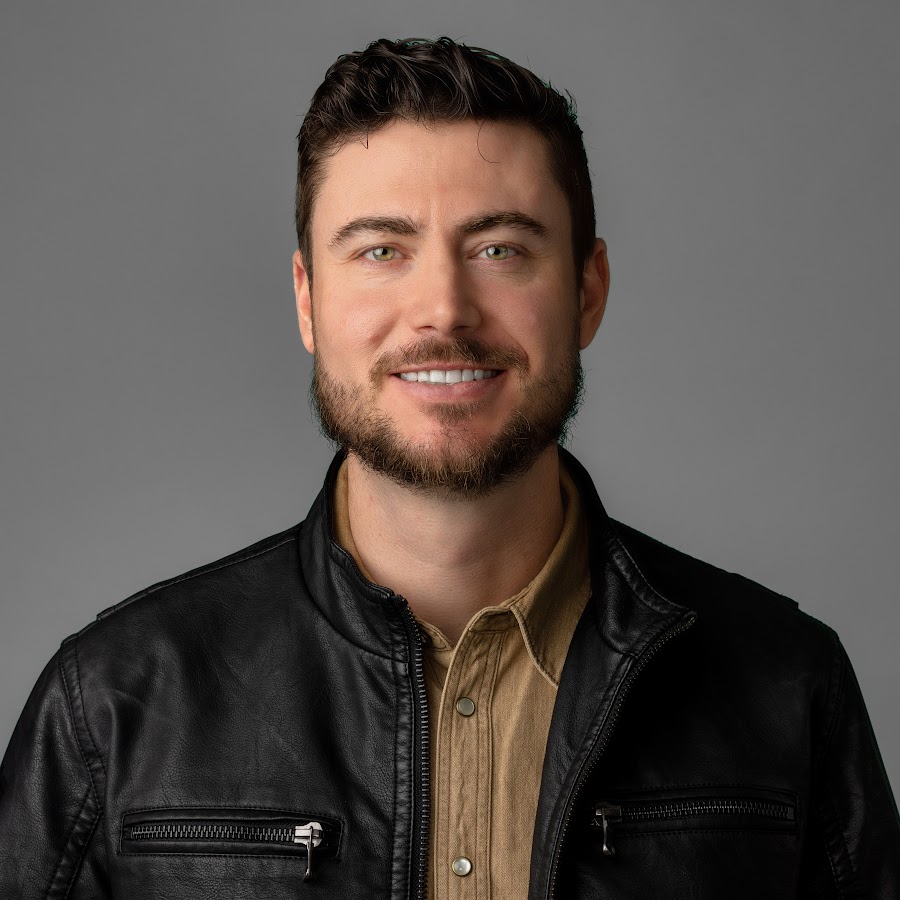 Justin Jones - YouTube