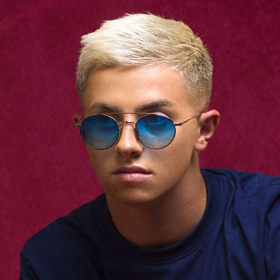 Michou Fan - YouTube