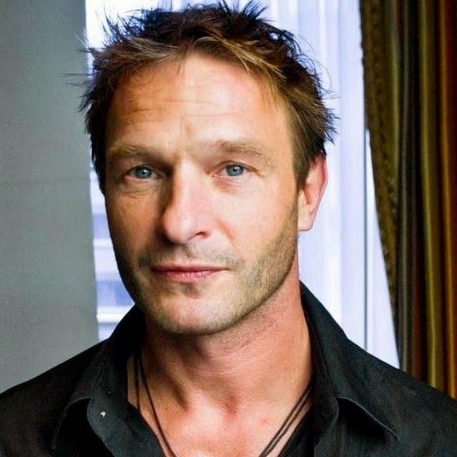 Thomas Kretschmann - YouTube