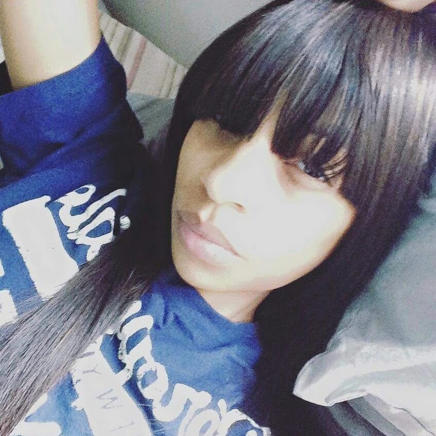 Christina Lawrence - YouTube