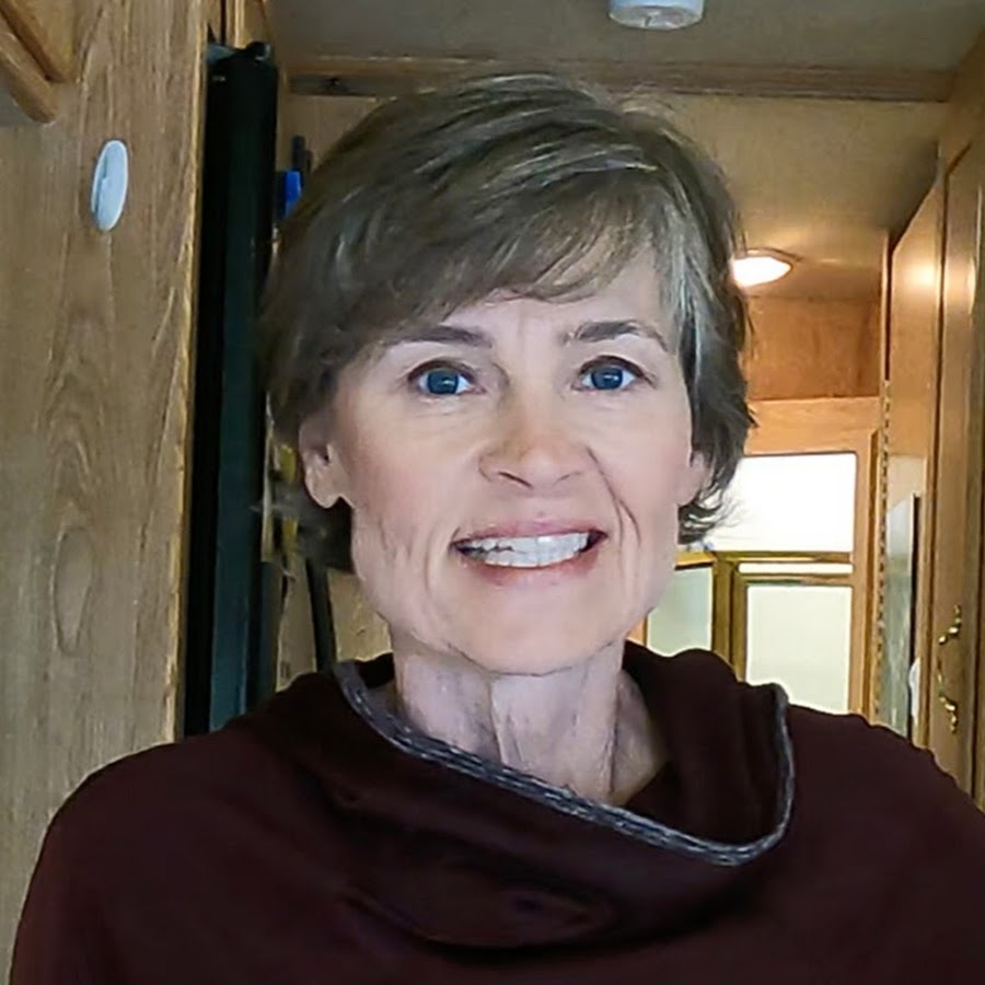 Liz Amazing - YouTube