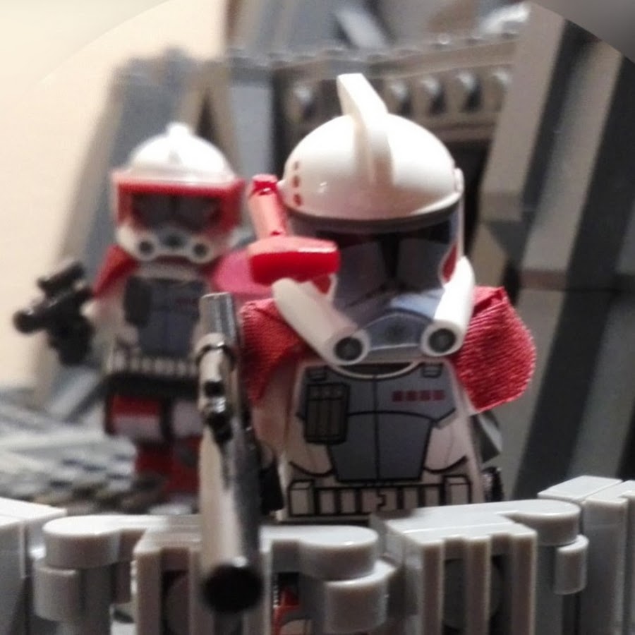 Lego Leader - YouTube