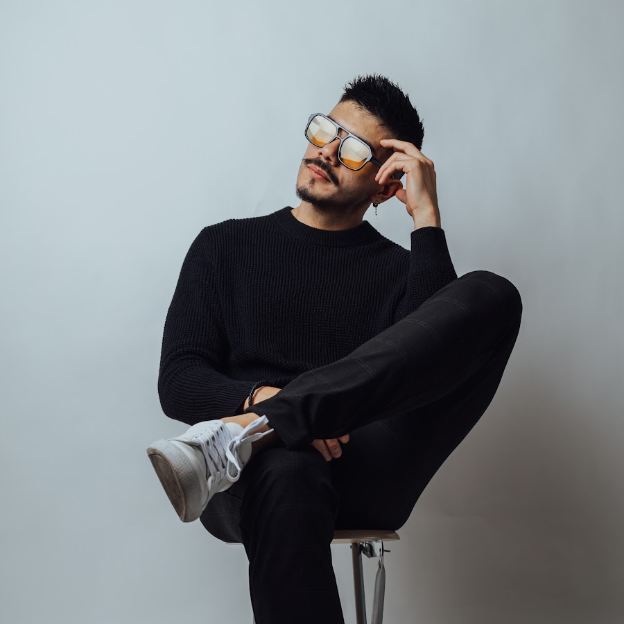 Alex Flores - YouTube
