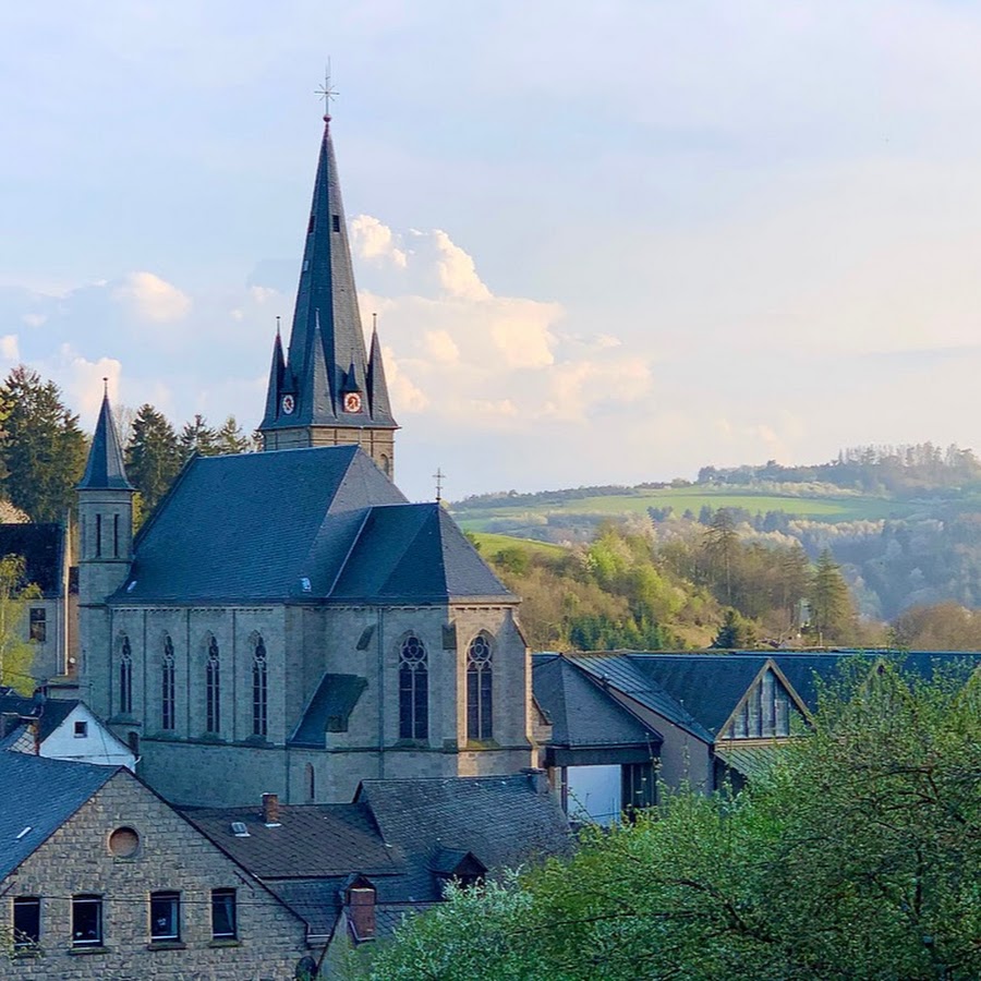 Kirchenchor Weibern - YouTube