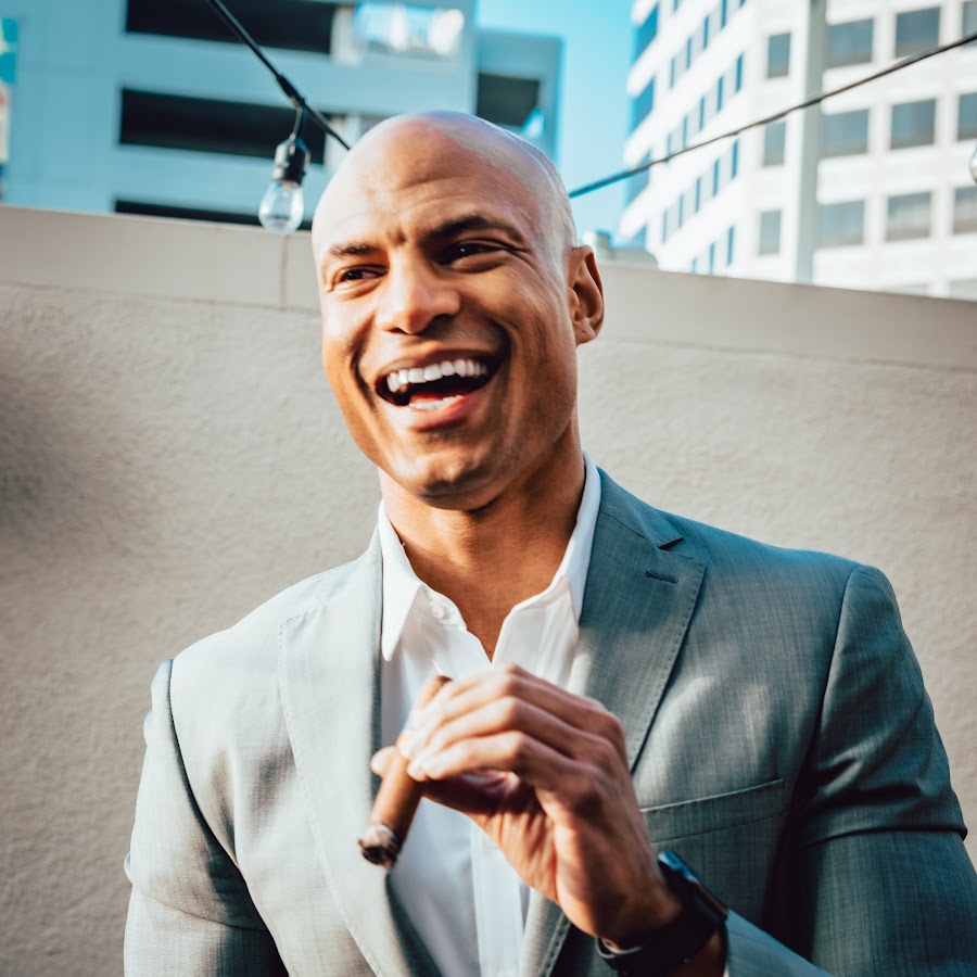 Brandon Carter "Victory Vlogs" - YouTube