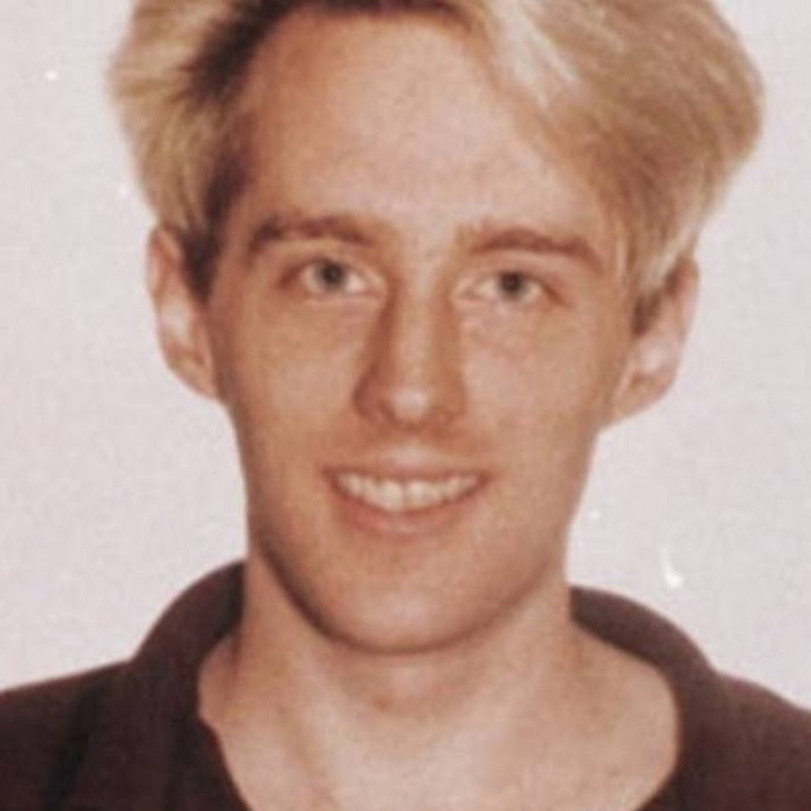 Adrian Lamo - YouTube