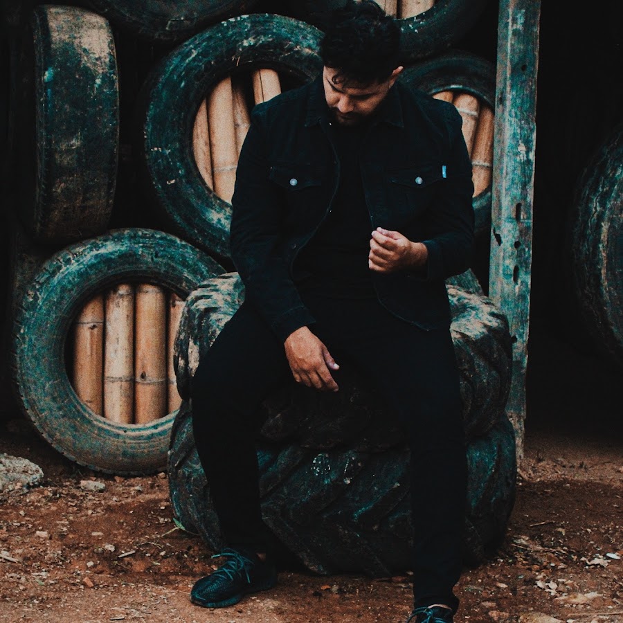 Andres Serrano - YouTube