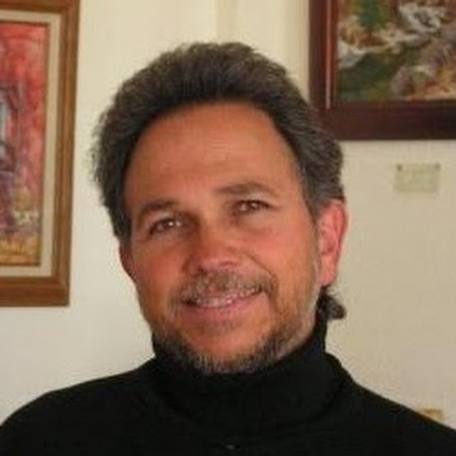 Manuel Fernandez - YouTube