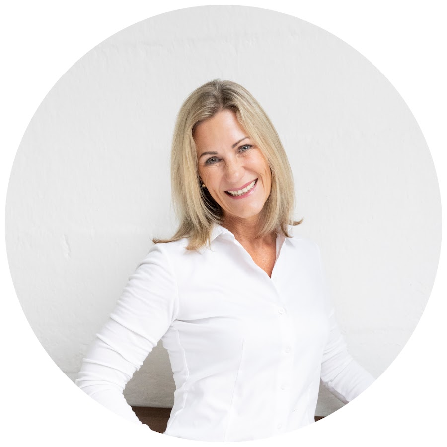 Stephanie Rahn - YouTube