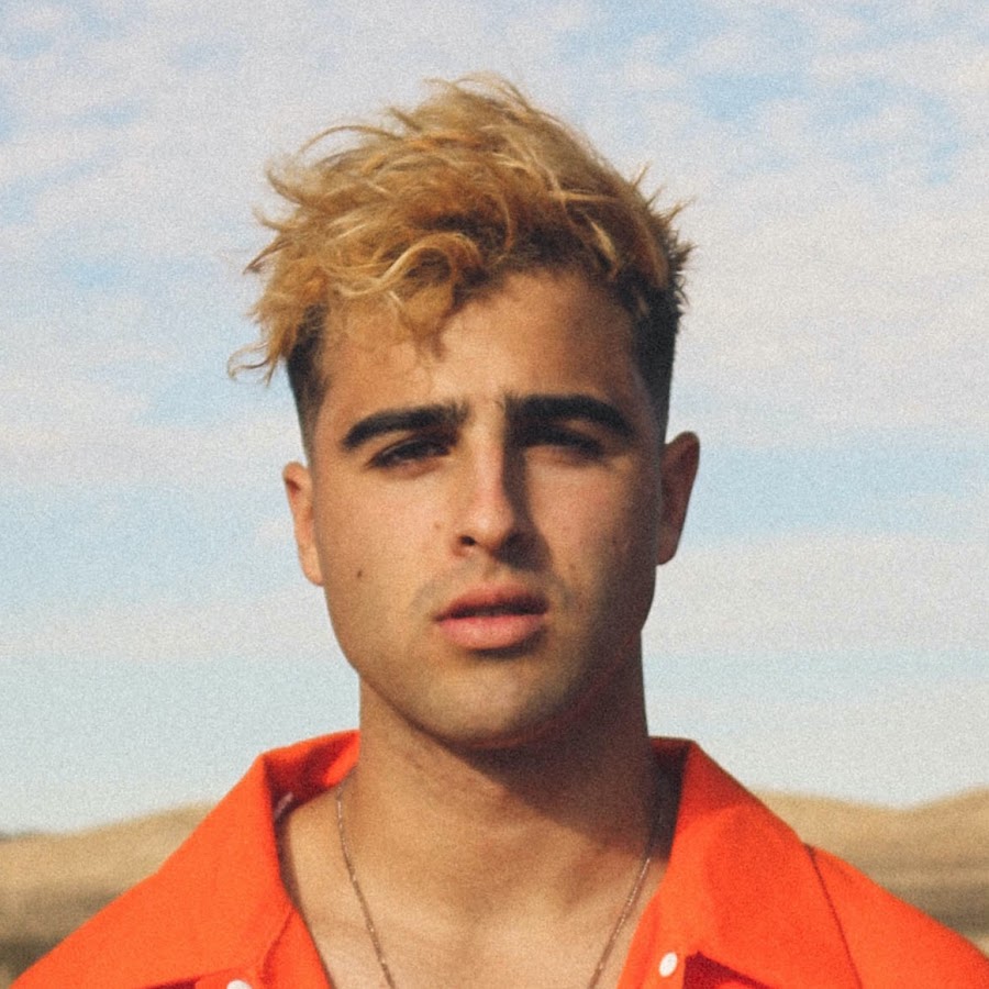 Nick Nayersina - YouTube