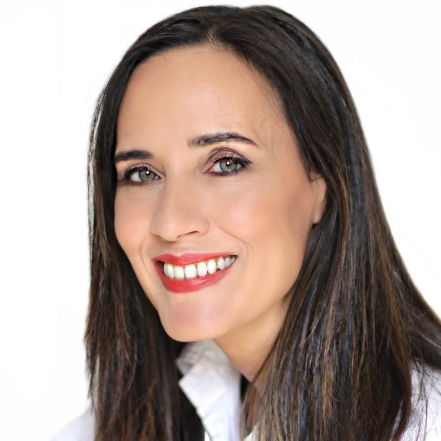 Maria Parra Pianist - YouTube