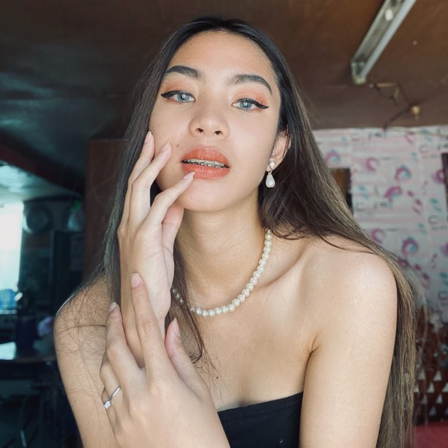 Khate Maekawa - YouTube