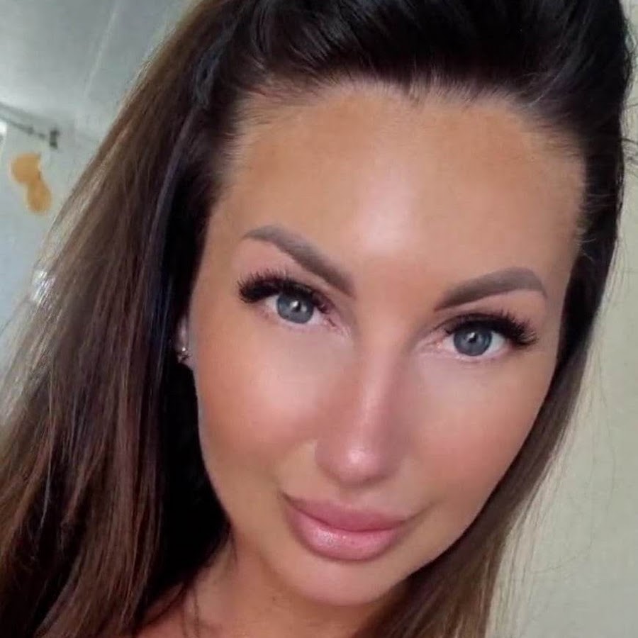 Barbara Mackowiak - YouTube