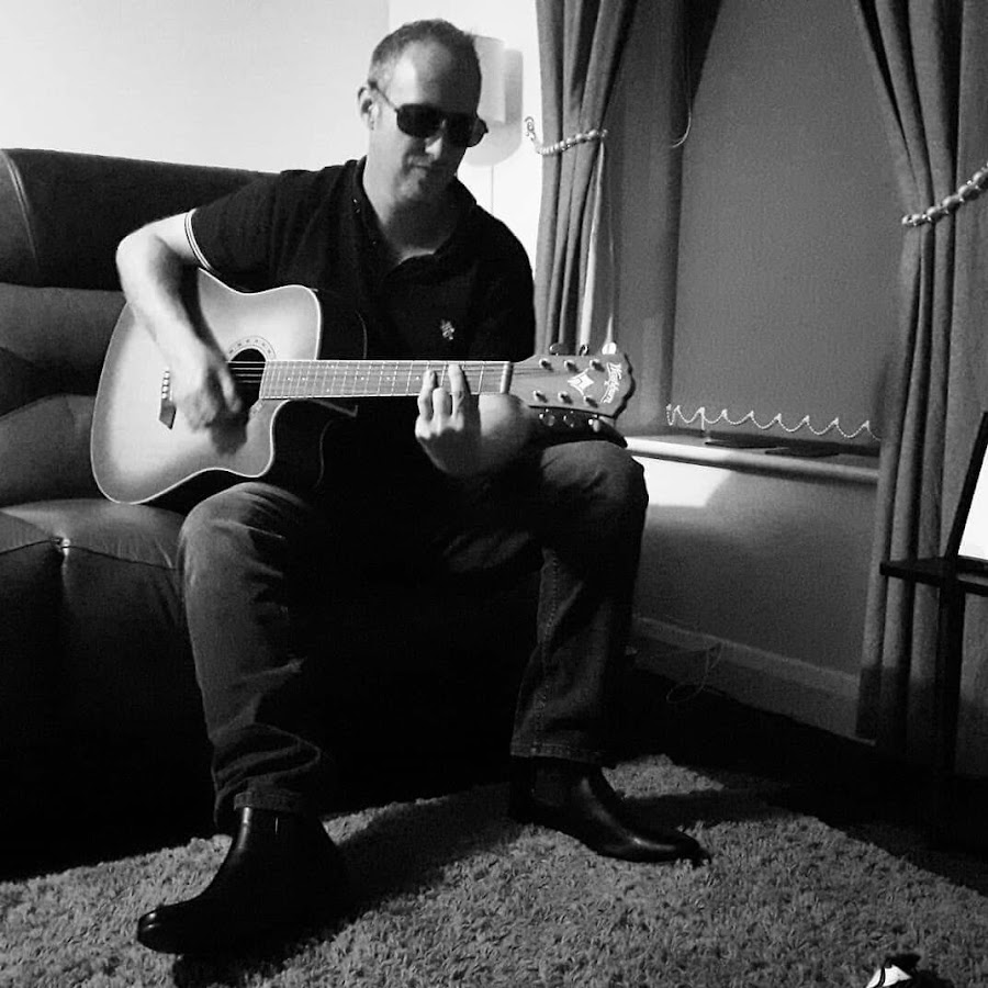 Lee Richards Unplugged - YouTube