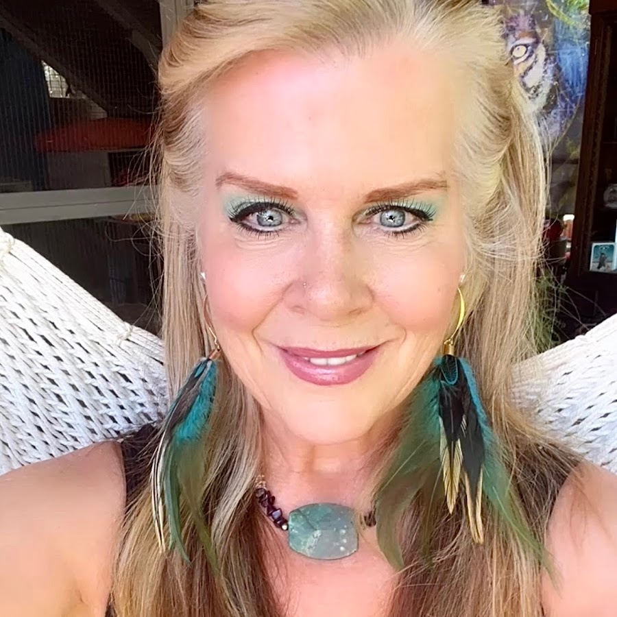 Angels Whisper Sherri Columbus - YouTube