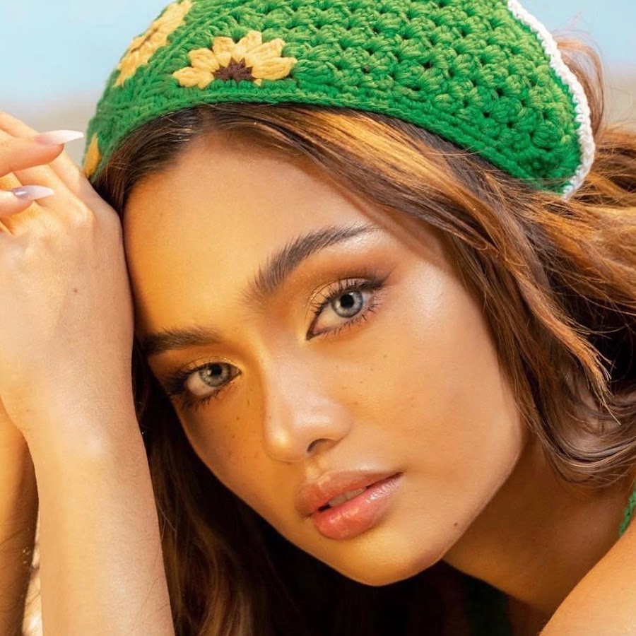 Isabel Luche - YouTube