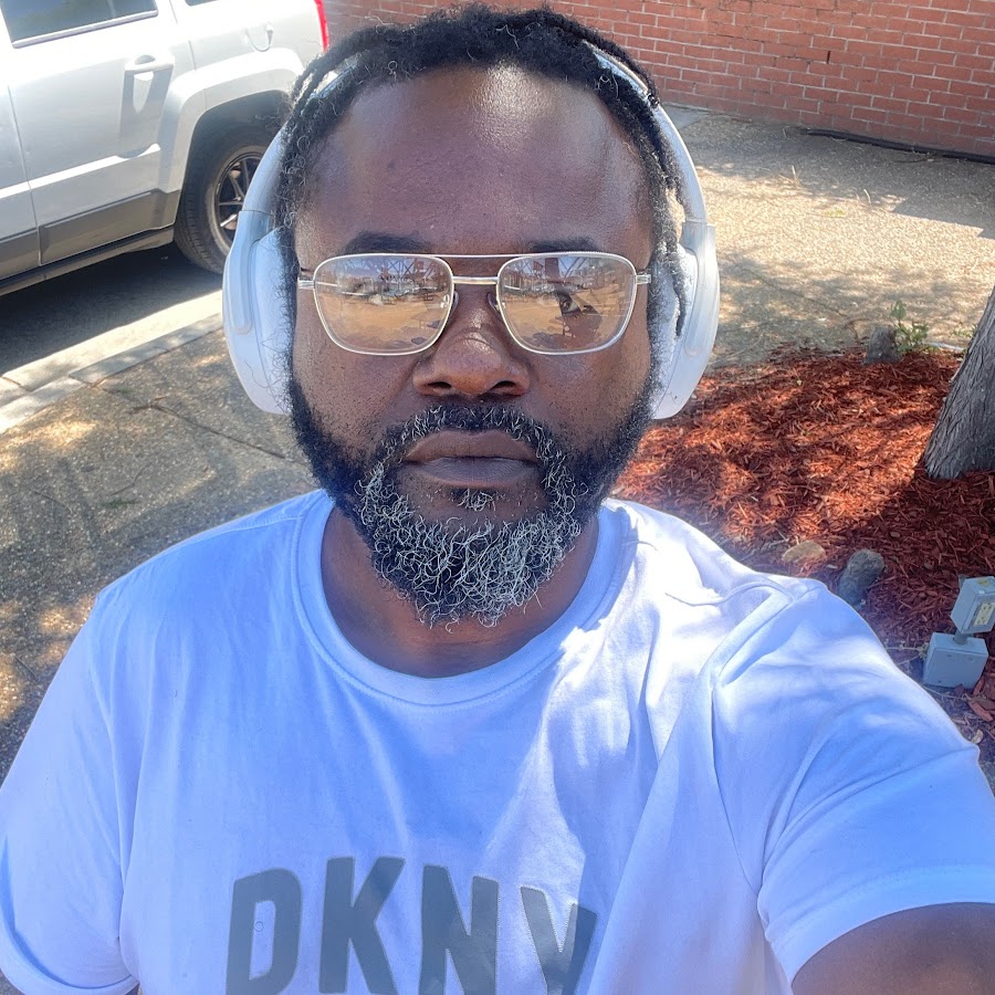 Lord Darak - YouTube