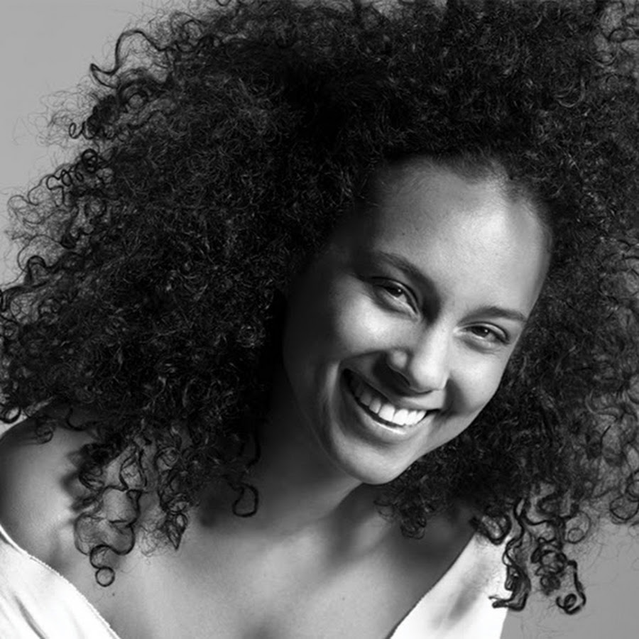 Layla Smith - YouTube