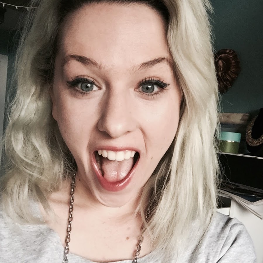 Absolutely Sammi - YouTube