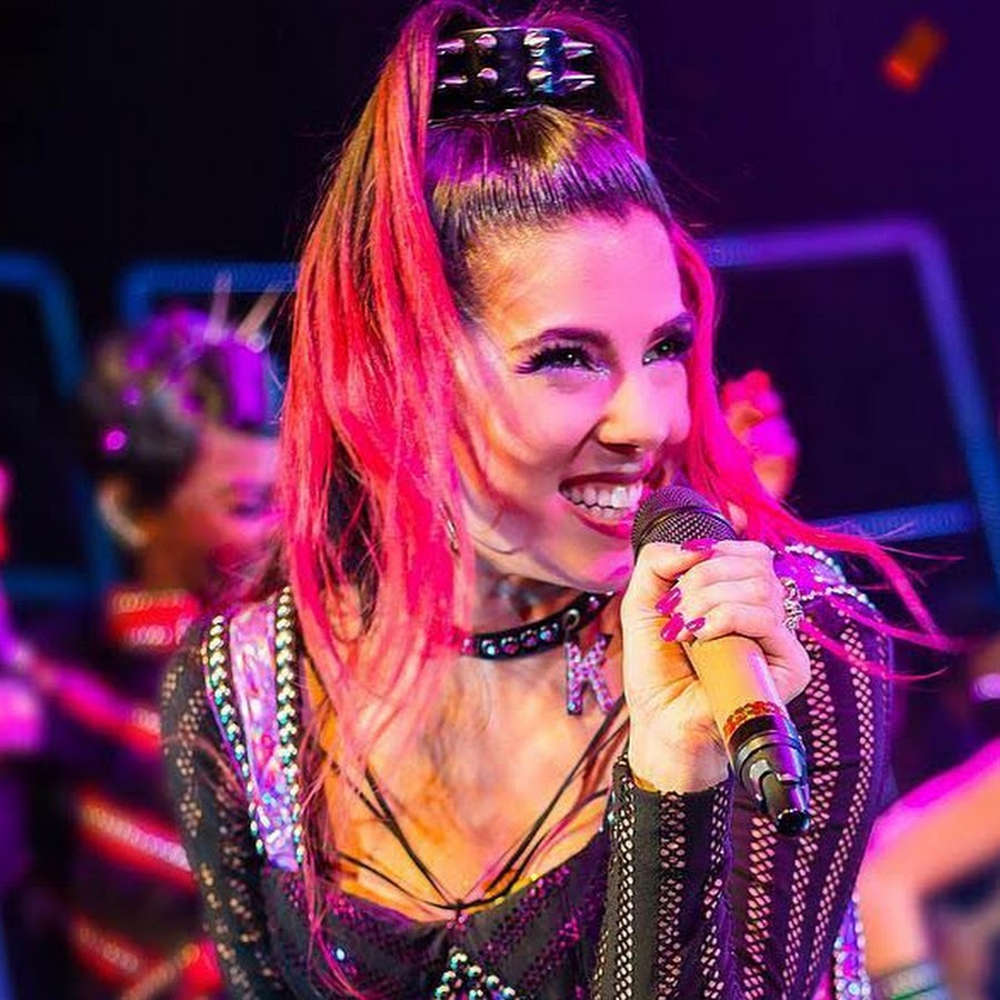 Aimie Atkinson - Fan - YouTube