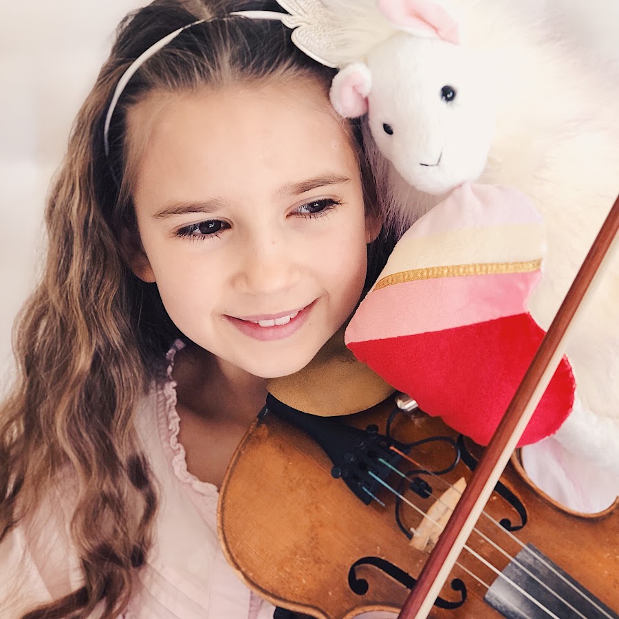 Karolina Protsenko Vlog - YouTube