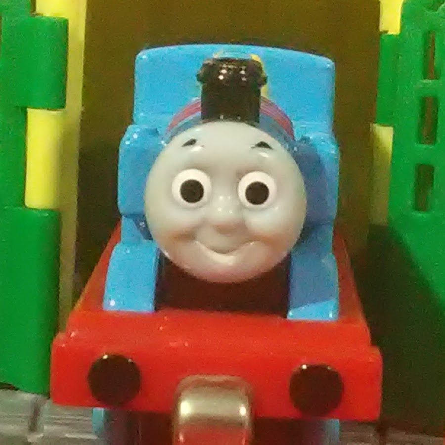 Thomas The Railroad E2 Engine - YouTube