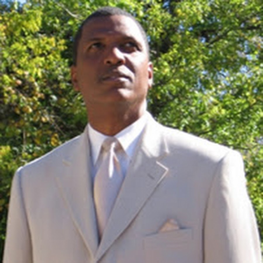 Willie Williams - YouTube