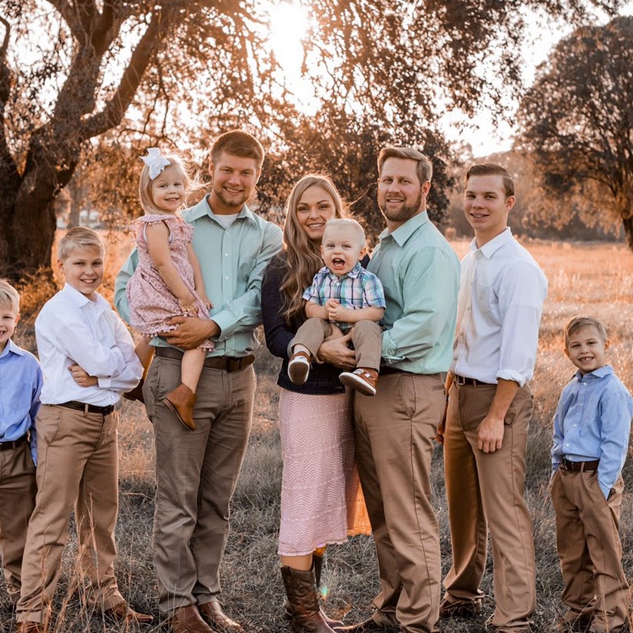 Sumner Family - YouTube