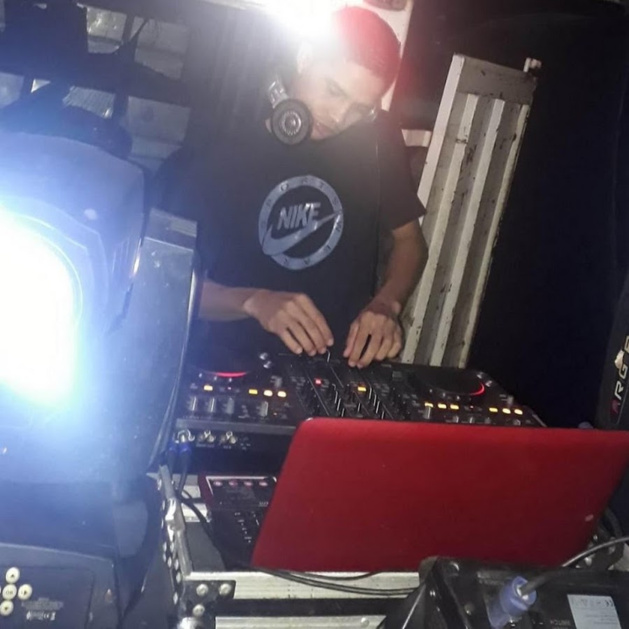 Dj Armando Mix El Dj Extremo - YouTube