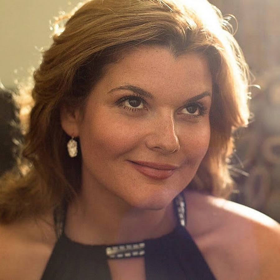 Susan Spano - YouTube