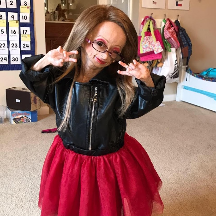 Adalia Rose Lives - YouTube