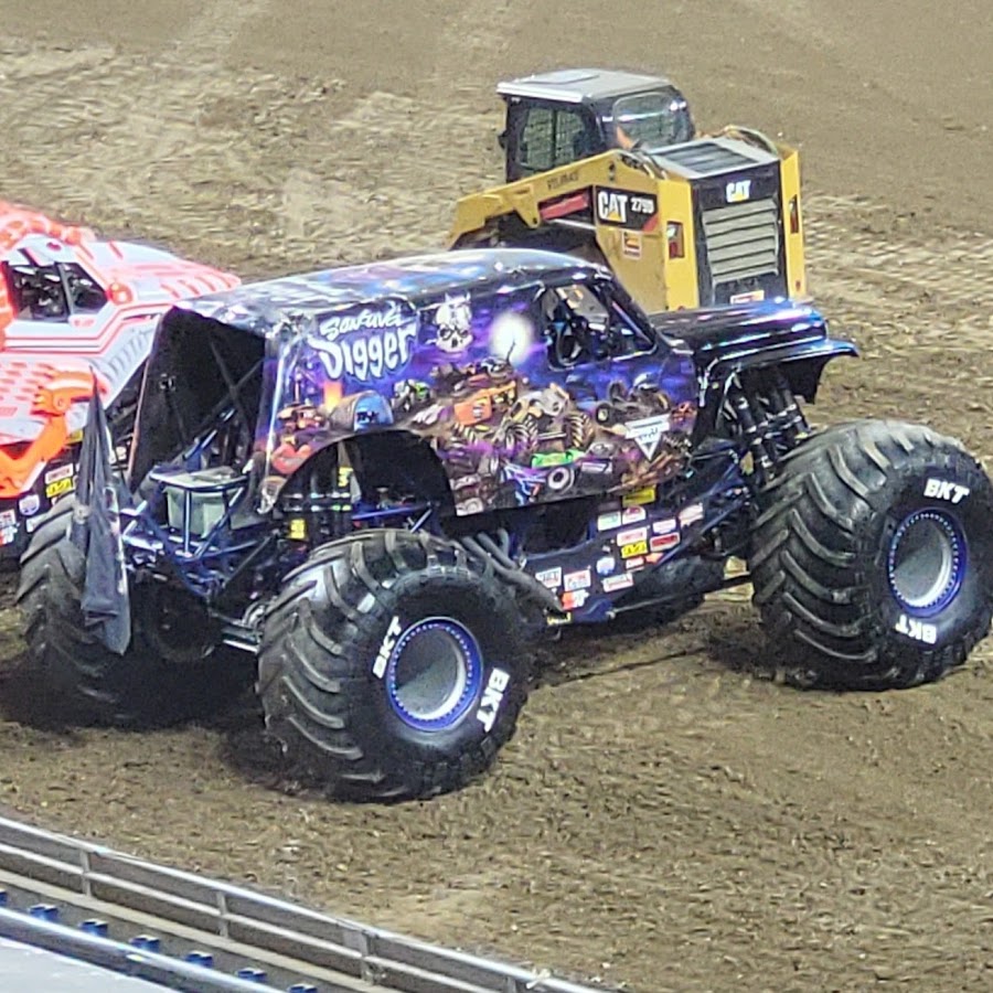 Max Mason 747 - YouTube