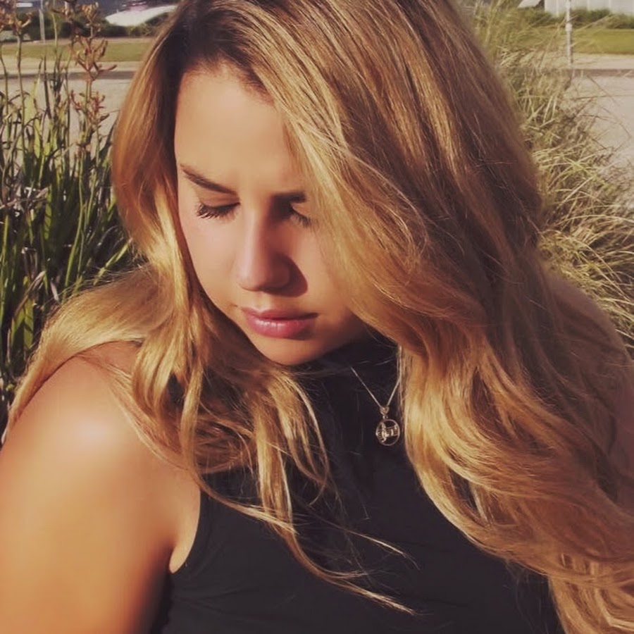 Loren Ryan - YouTube