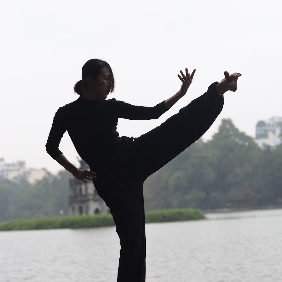 Lim Jia Yi - YouTube