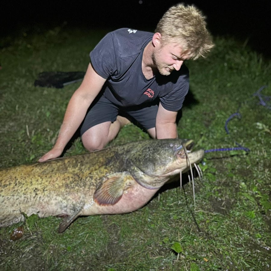 Crash Crew - YouTube