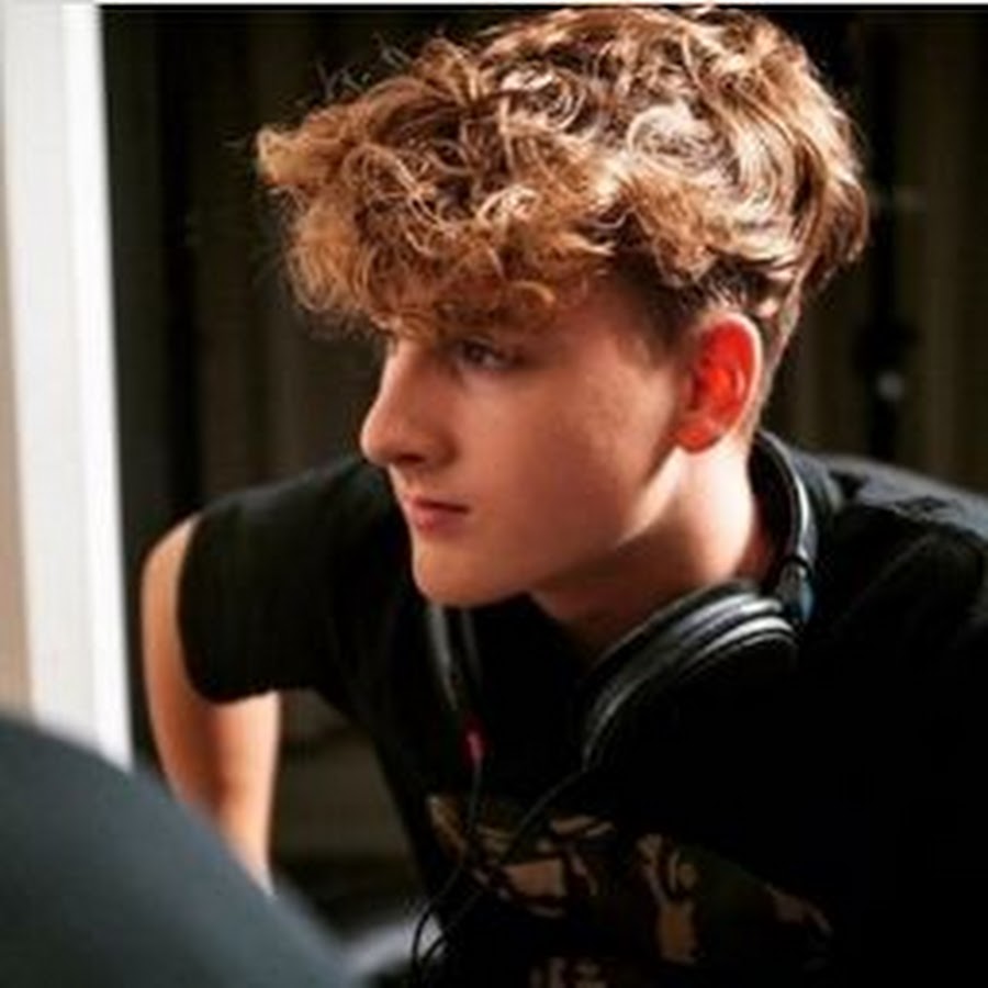 Jannes Heuvelfans - YouTube