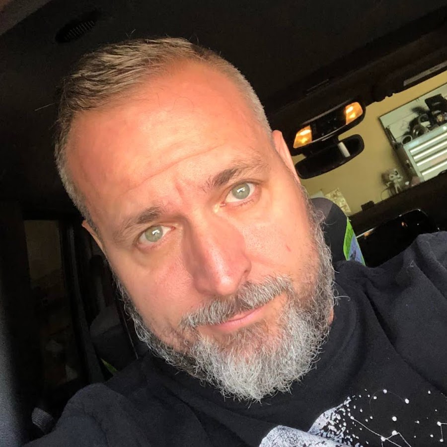 Mkbean the Builder aka Rusty Old Man - YouTube