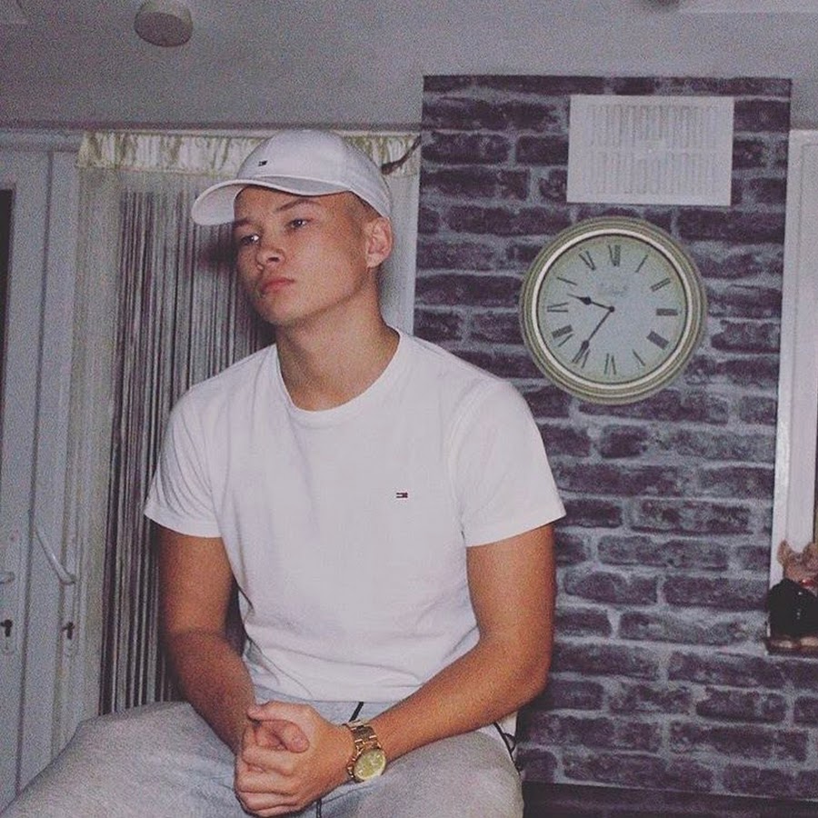 JohnnyCareyVlogs - YouTube