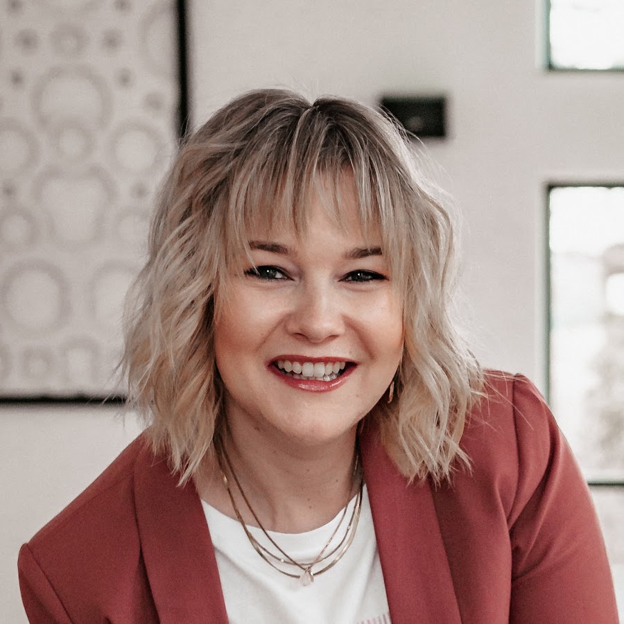 Christina Reitze - YouTube